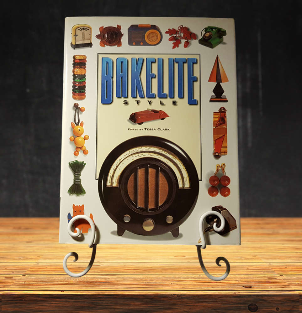 Bakelite Style: The Material Of A Thousand Uses - Tessa Clark