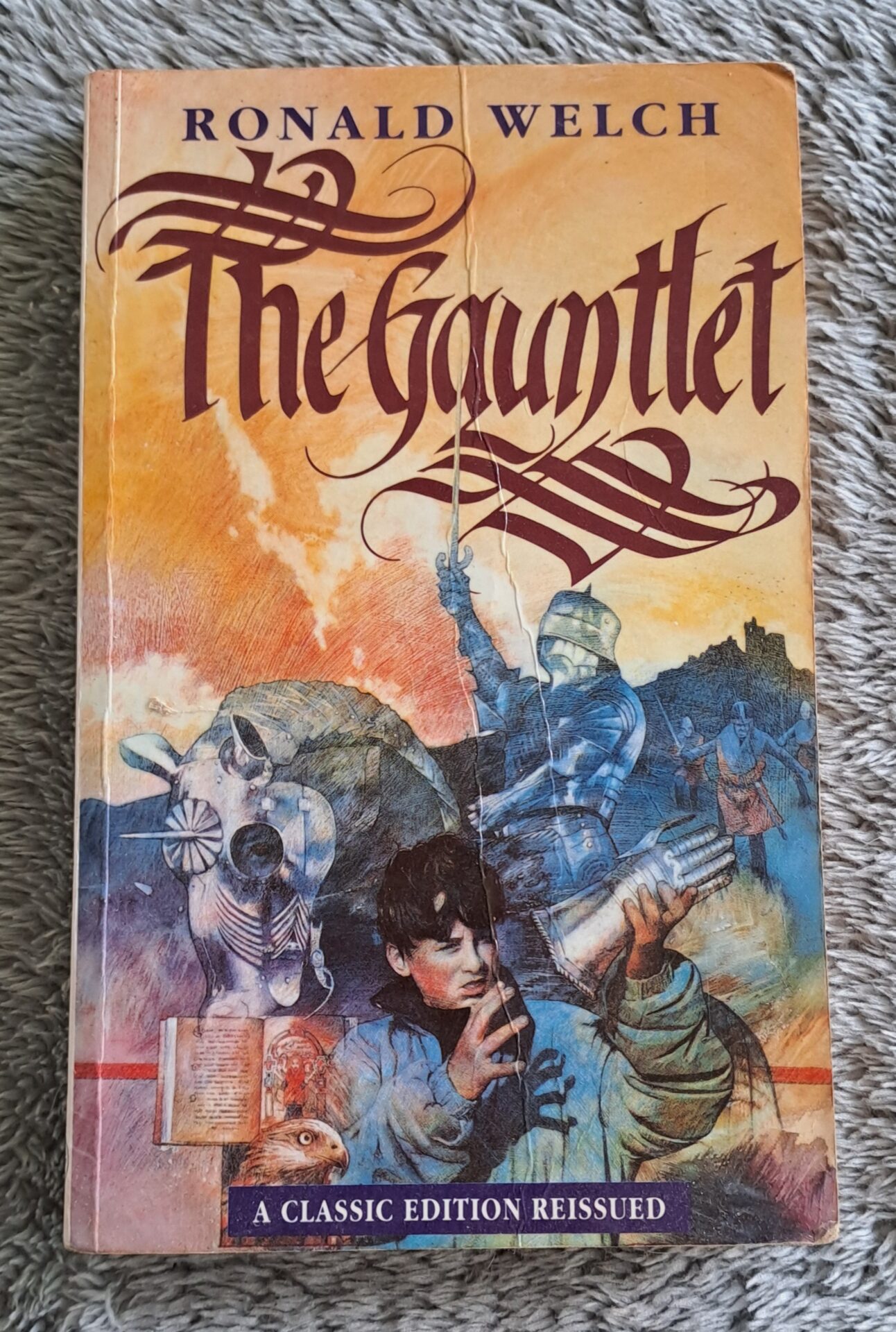 The Gauntlet - Ronald Welch