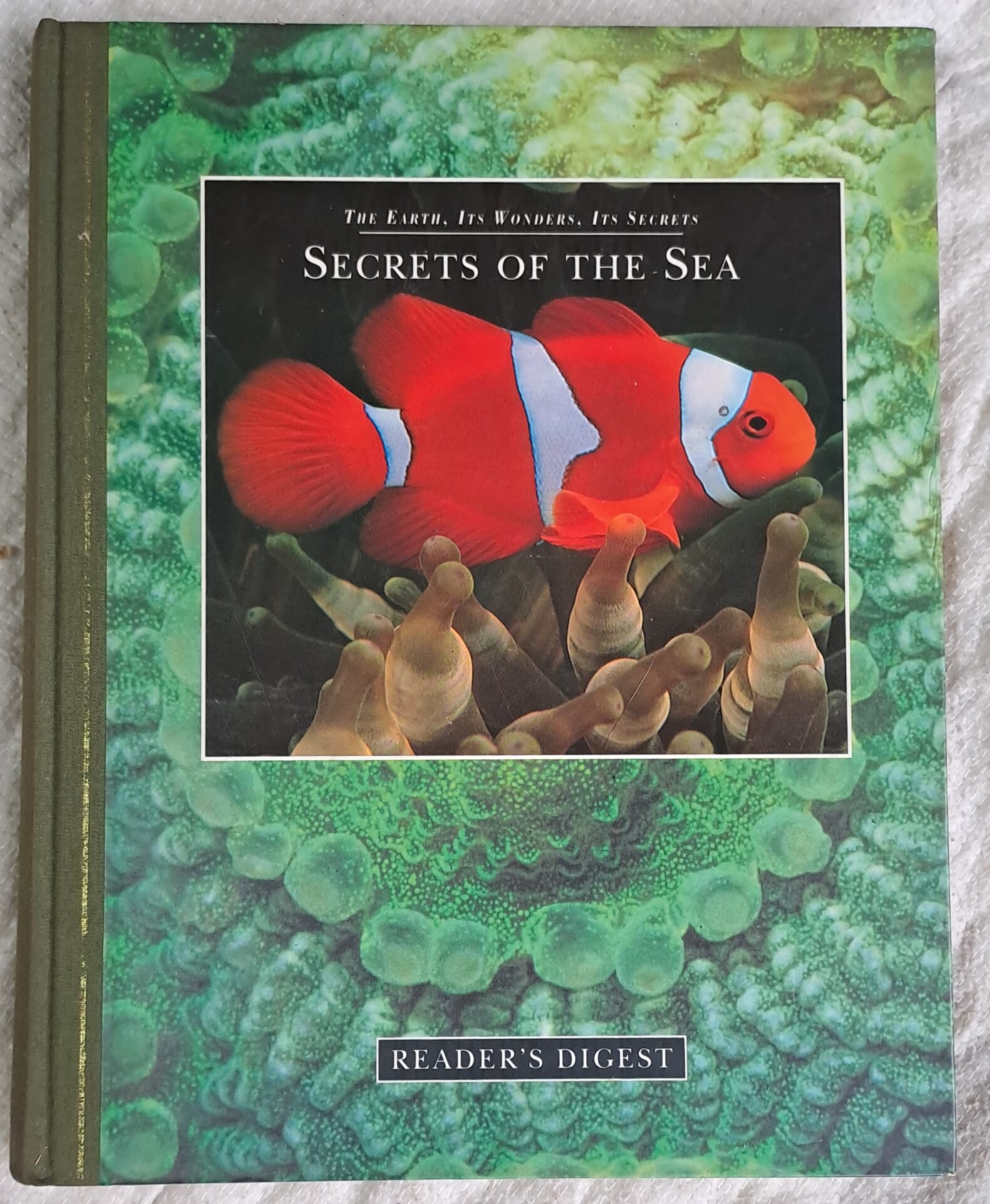 Secrets Of The Sea - Reader's Digest